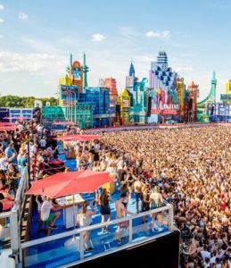 VIP Decks - Intents Festival